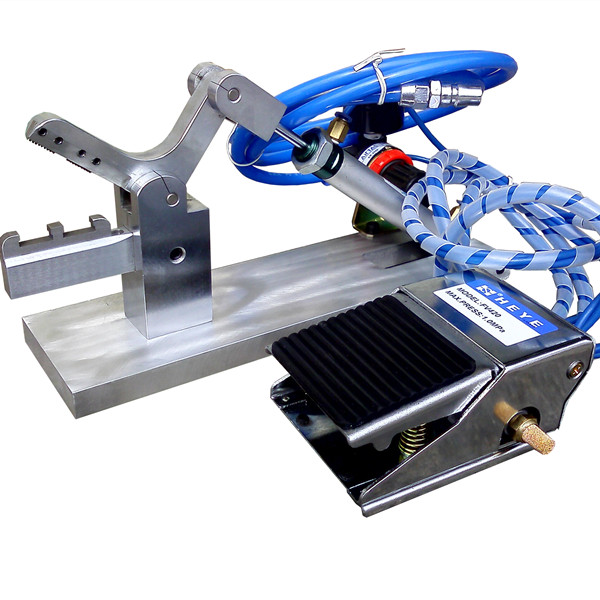 AM209 Safe and cost-effective high speed angle type wire traverse ...